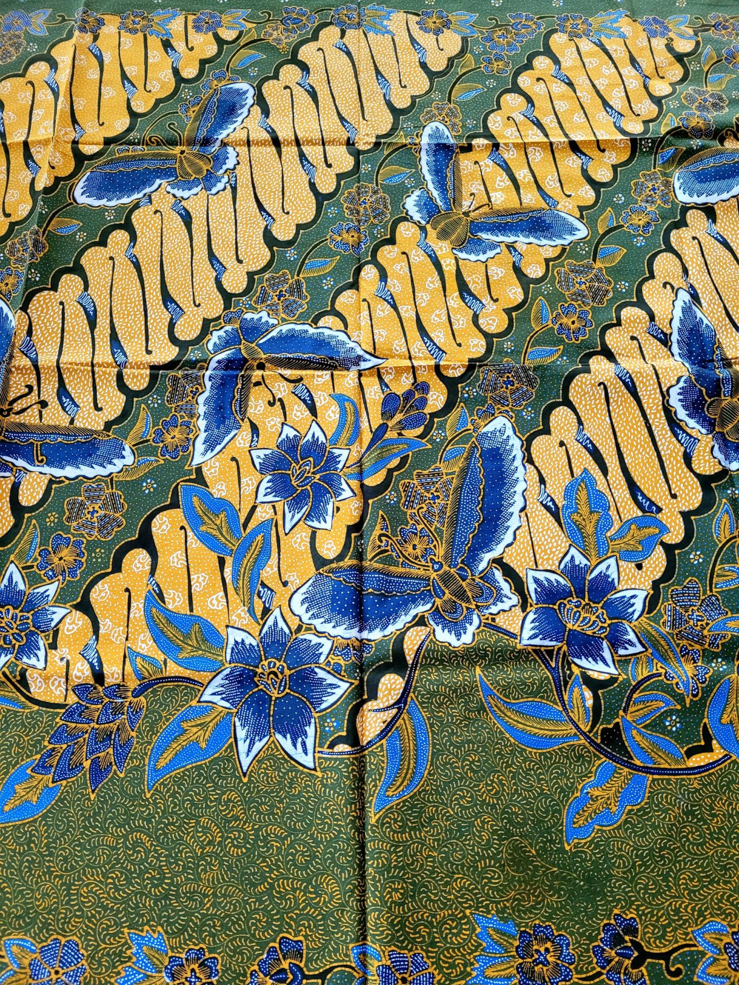 Batik Hokokai Tulis HT1433 te koop - Rinie Batiks